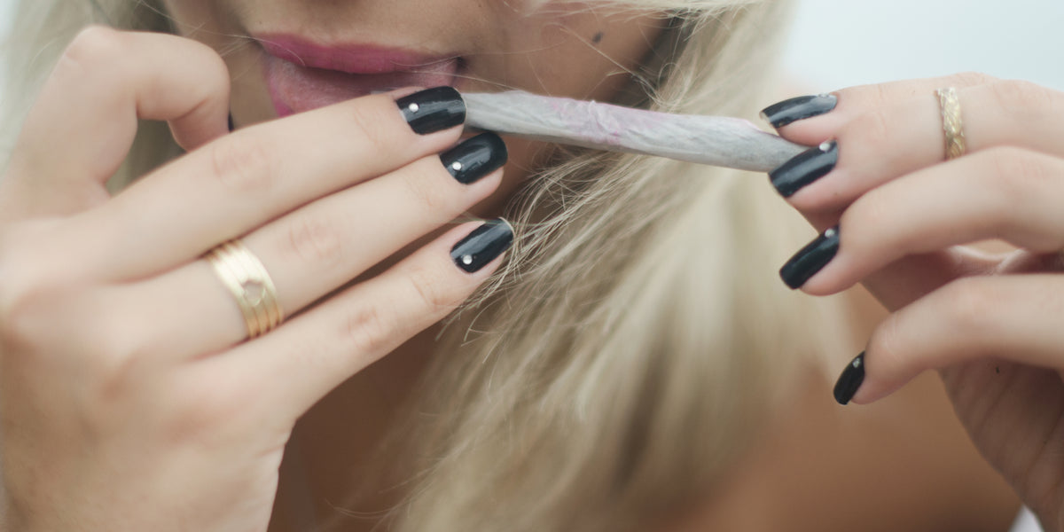 Learn to Pack Your Own Pre-Roll With This Step by Step Guide — Hara Supply